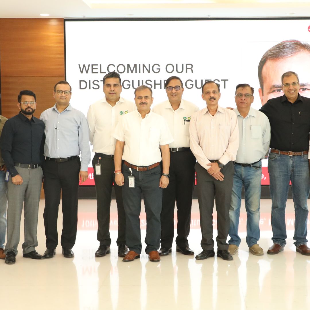 Jio-bp CEO Harish Mehta's Insightful Visit to Jio Institute - Jio Institute